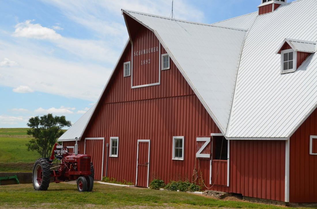 Crossroads Beef. Grass-fed Beef from our Iowa Farm to your home.